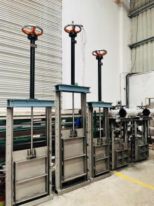 Sluice Valve vs Gate Valve: Key Differences and Applications